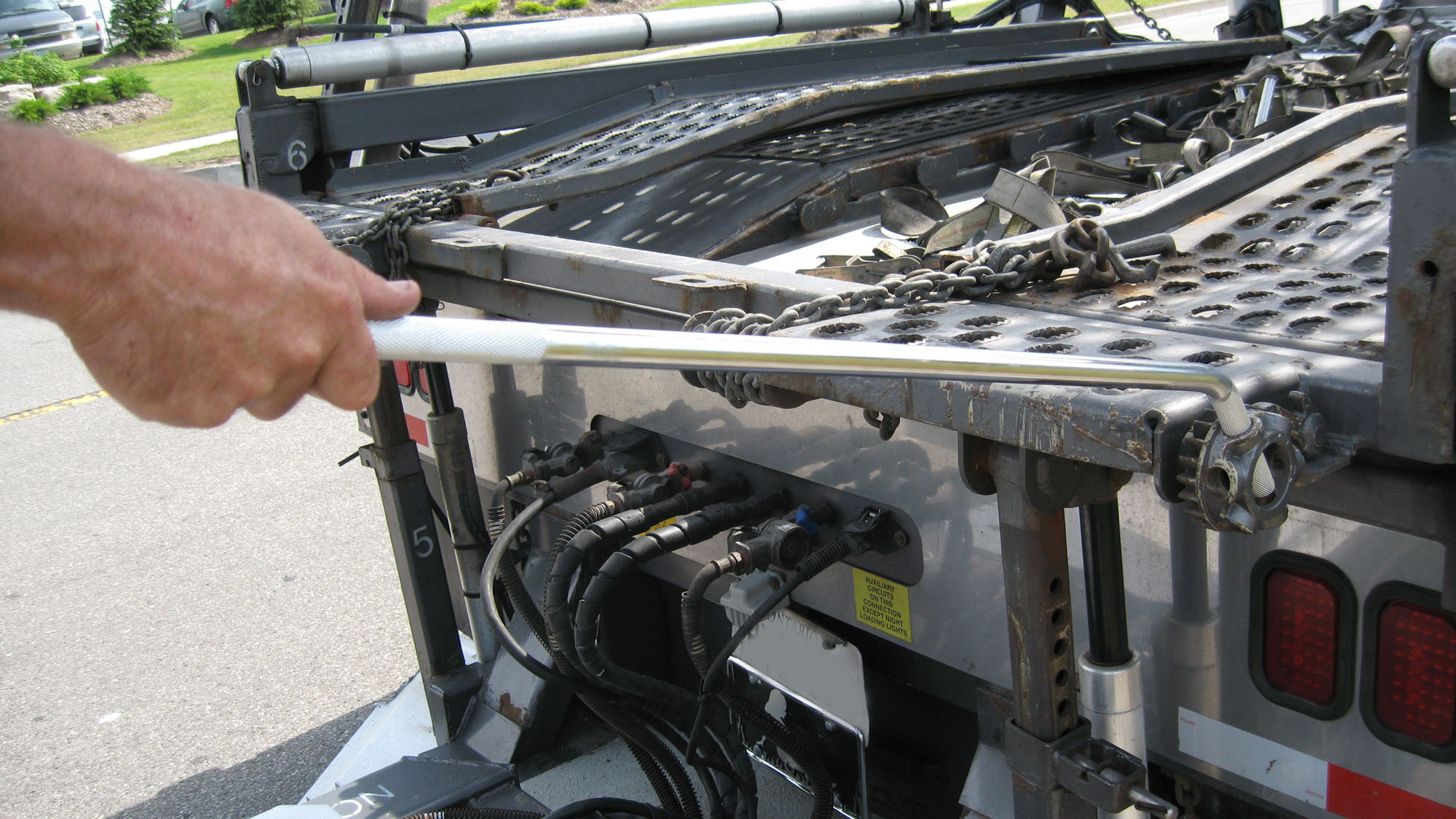 Tie-Down Bar for Auto Transporters Chrome Plated - CTS CARGO